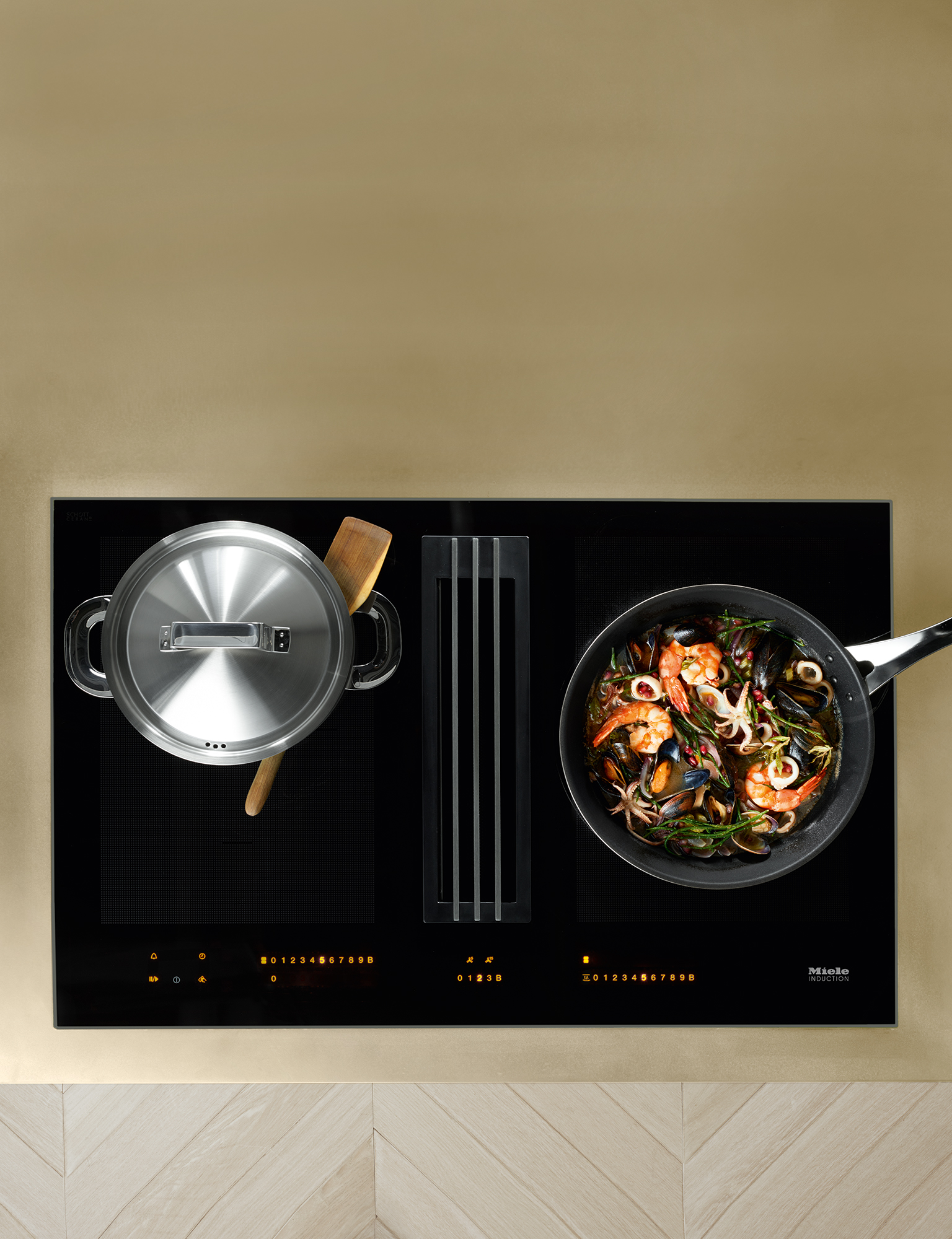 Miele TwoInOne | Integrated Extractor » Miele